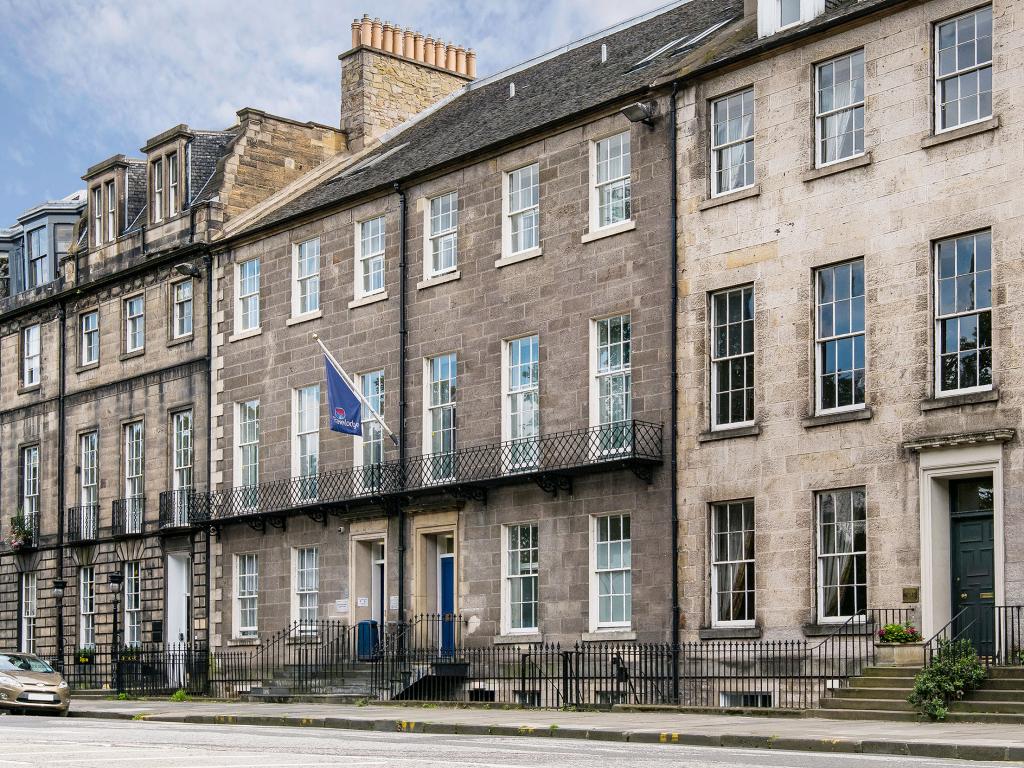 Best Travelodge Edinburgh Hotels - Best Hotels Home