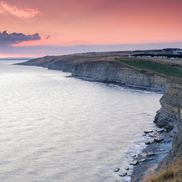 Southerndown beach (Dunraven Bay) | Full Guide with Pictures - Best ...