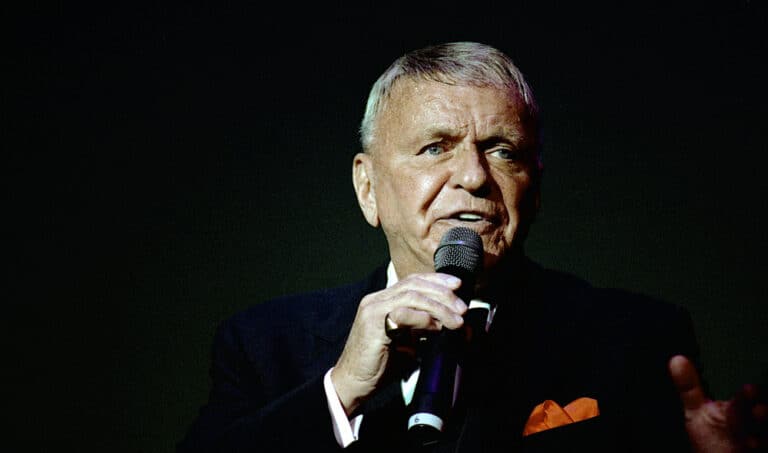 How tall was Frank Sinatra? Frank Sinatra Height, Age, Weight and Much ...